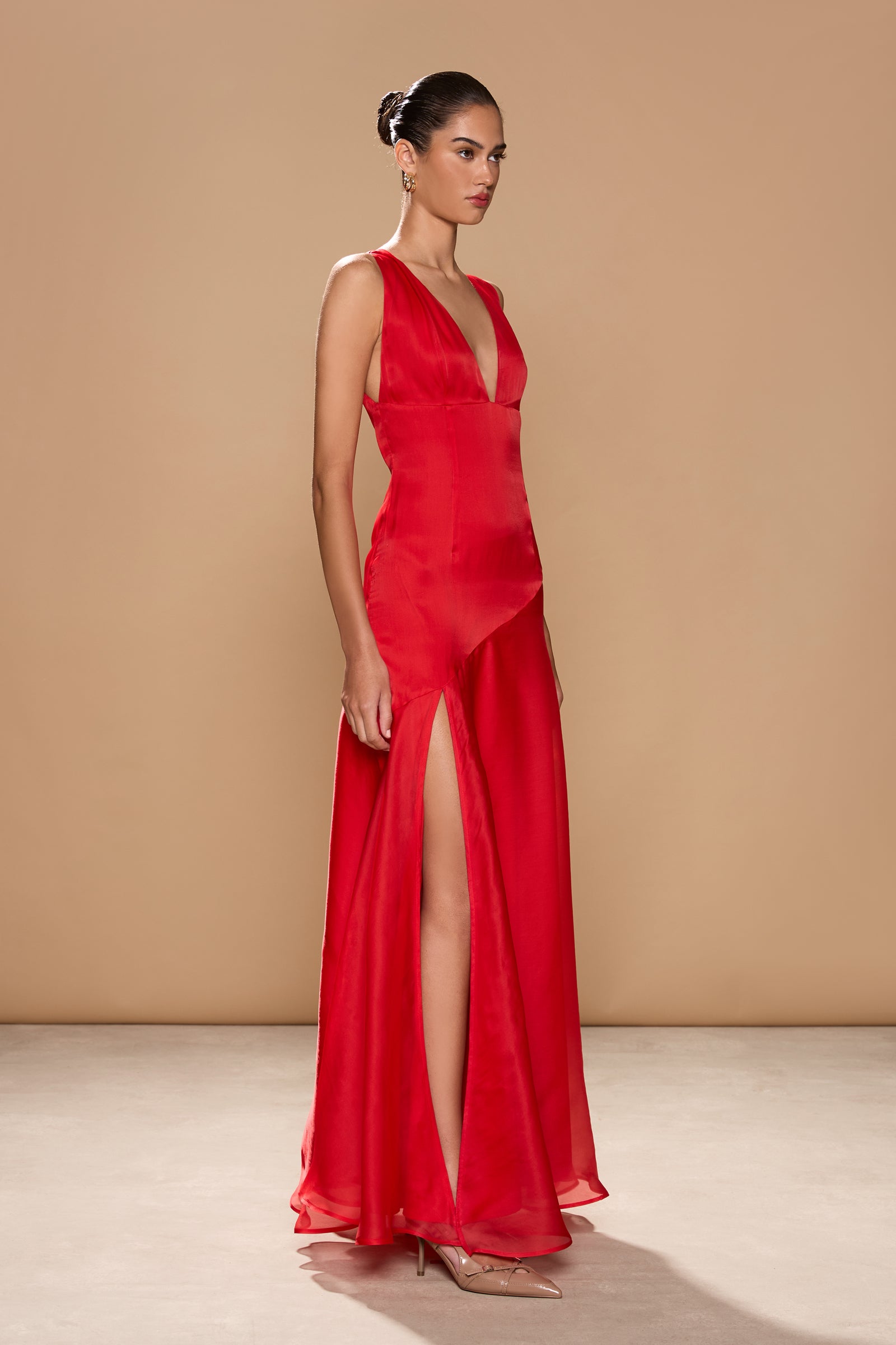 ALMA GOWN | SONYA MODA